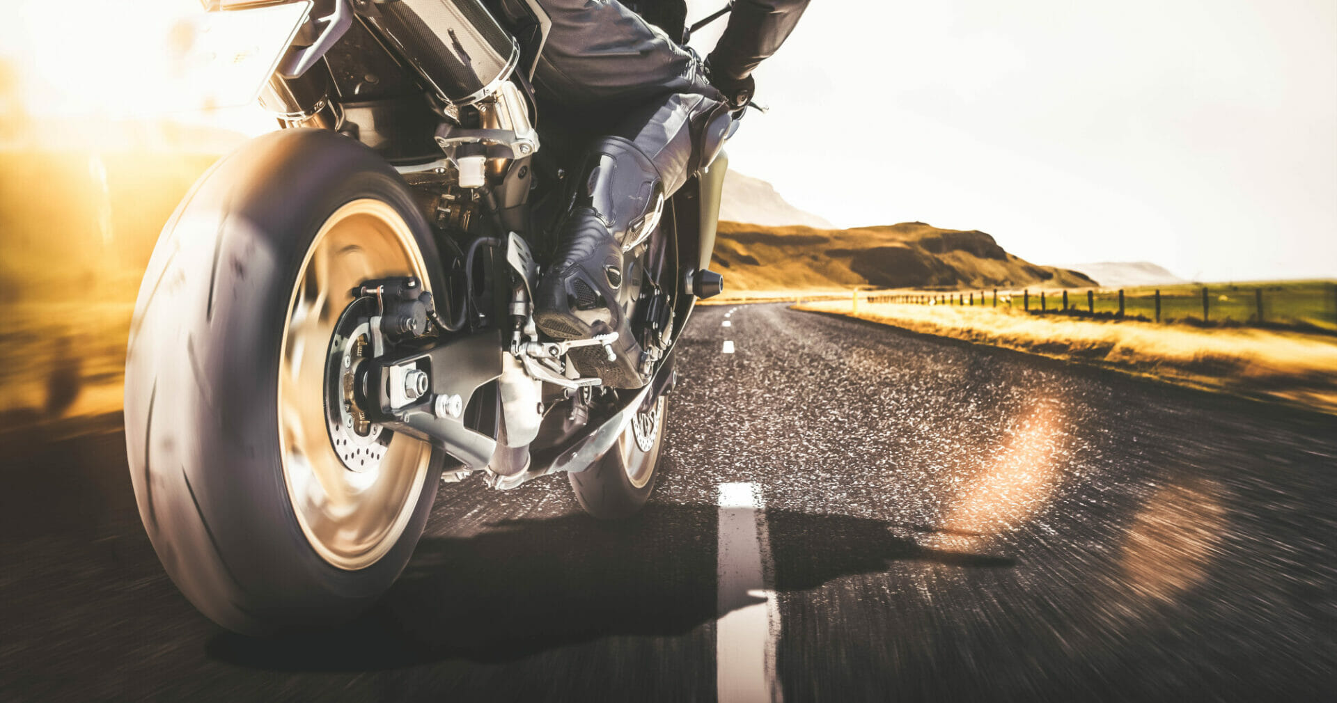 Five Benefits of Shipping Your Motorcycle With Hotshot Transport