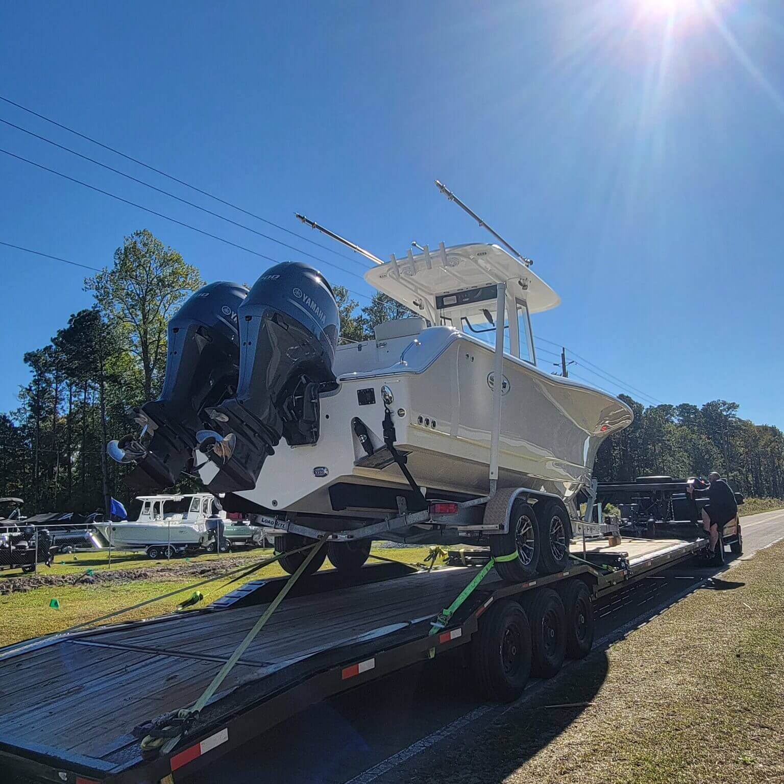 Large Boat Vs. Small Boat Transportation - CitizenShipper Blog